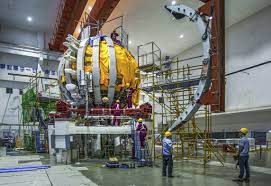 China’s ‘artificial sun’ reactor sets new record